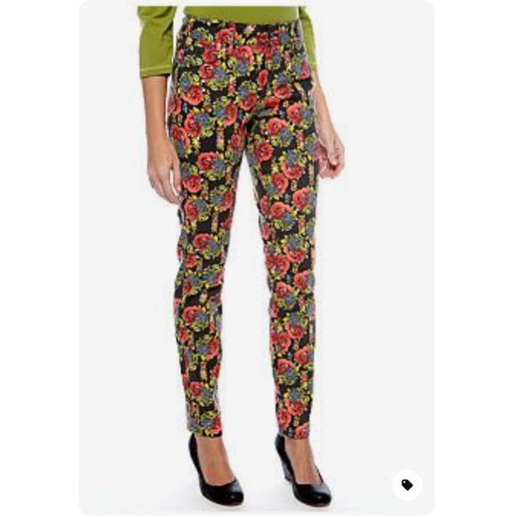 new directions | Jeans | New Directions Weekend Floral Print Denim ...